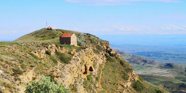 გარეჯას უდაბნოს მონასტრის ბილიკი გადაკეტეს • Artinfo.ge