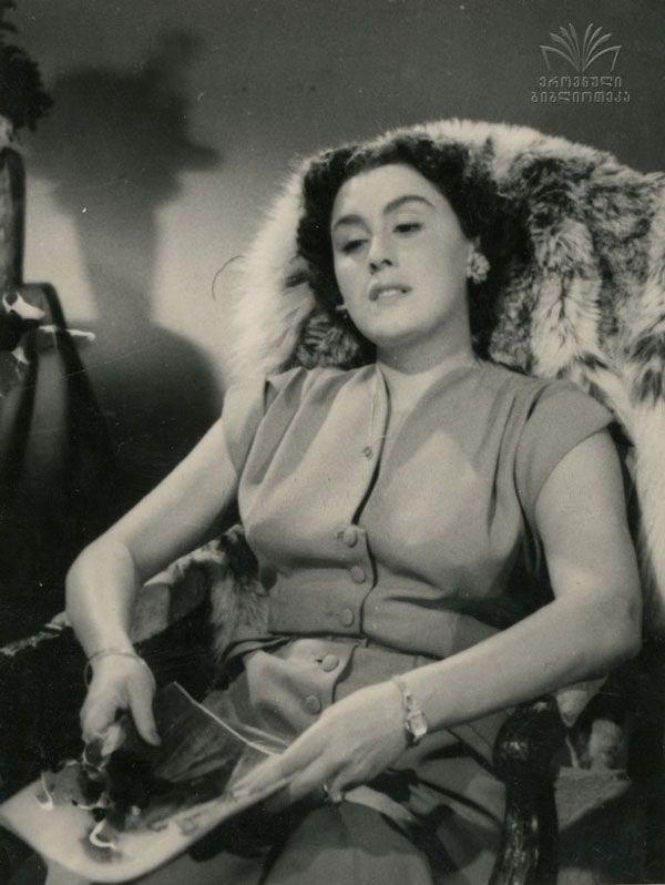 ბუბუსია თვალავაძე - თბილისის “შავი ბრილიანტი” • Artinfo.ge